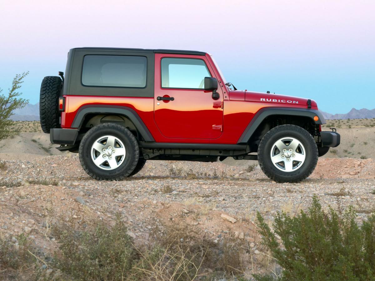 Jeep Wrangler III (JK) 3.8i V6 Sahara (202 Hp) 4x4 Automatic
